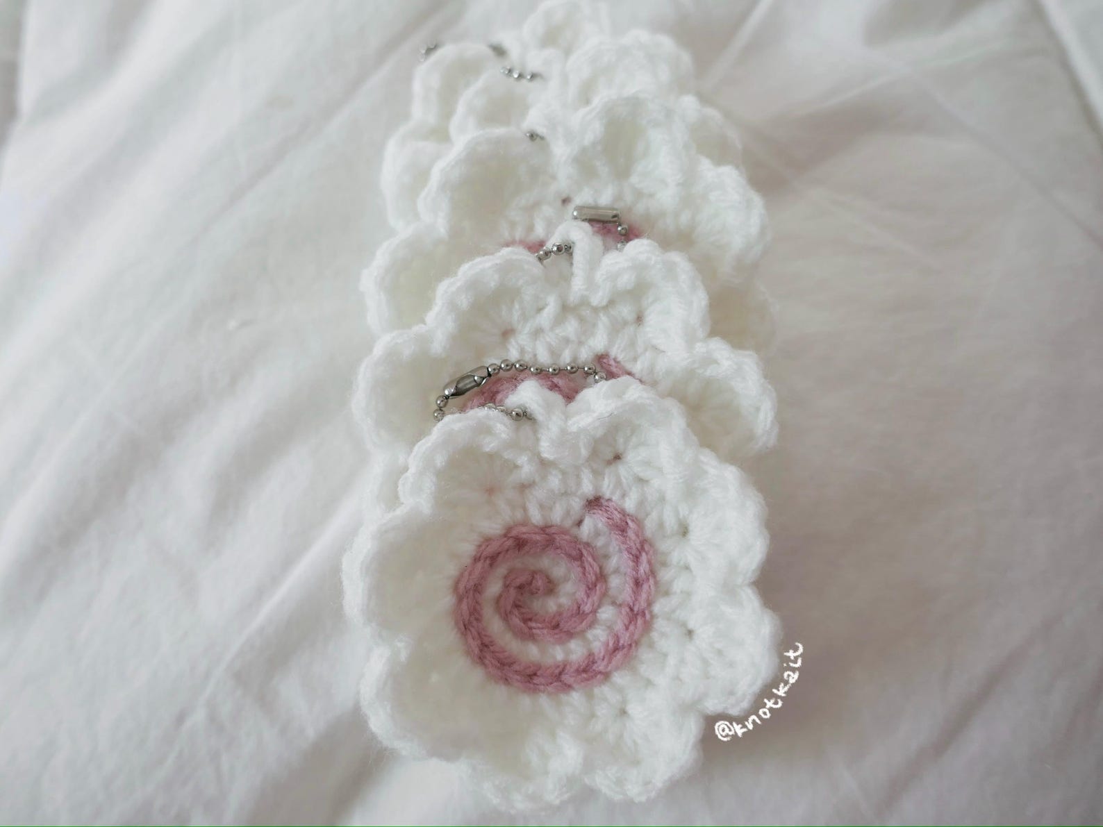 Crochet Fishcake Narutomaki Keychain Charm Cute Adorable Pink Swirl ...