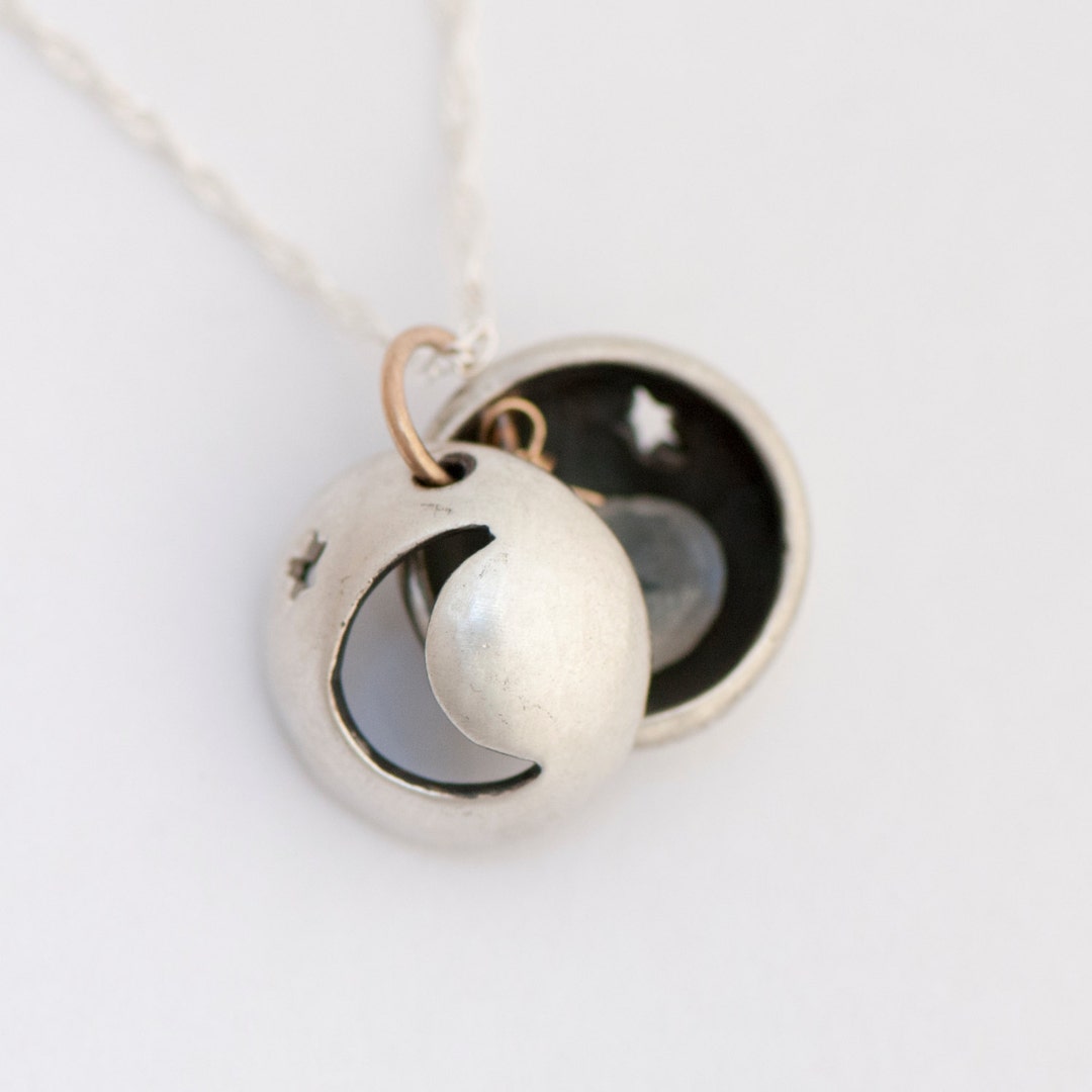 Moon and Stars Locket a Keepsake and Perfect Gift - Etsy