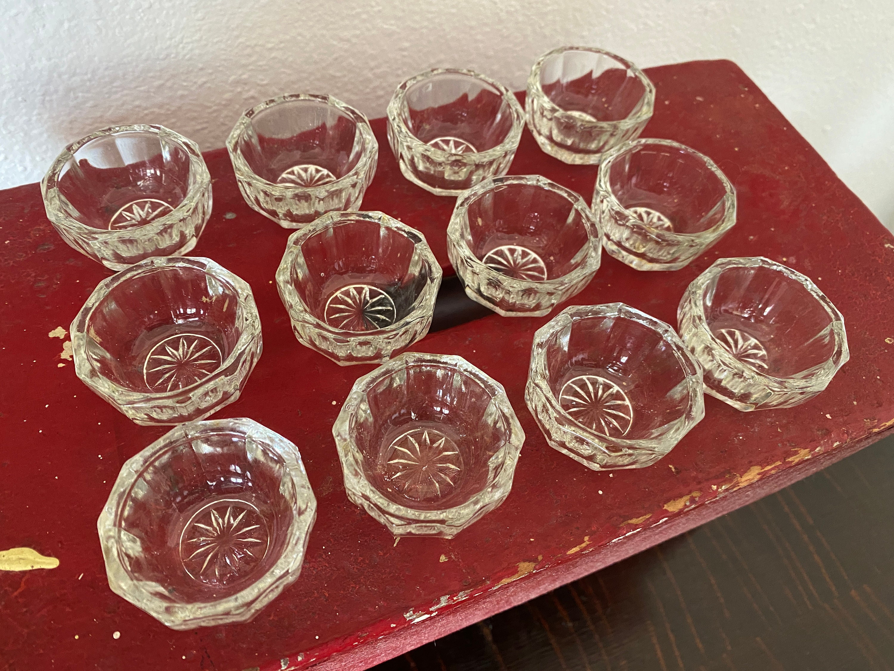 Vintage 12 Glass Salt Cellars Vintage Decagon Pressed Glass Salt ...