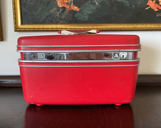 Vintage 60s Mod Samsonite Silhouette Red Orange Cosmetic Case Vintage ...