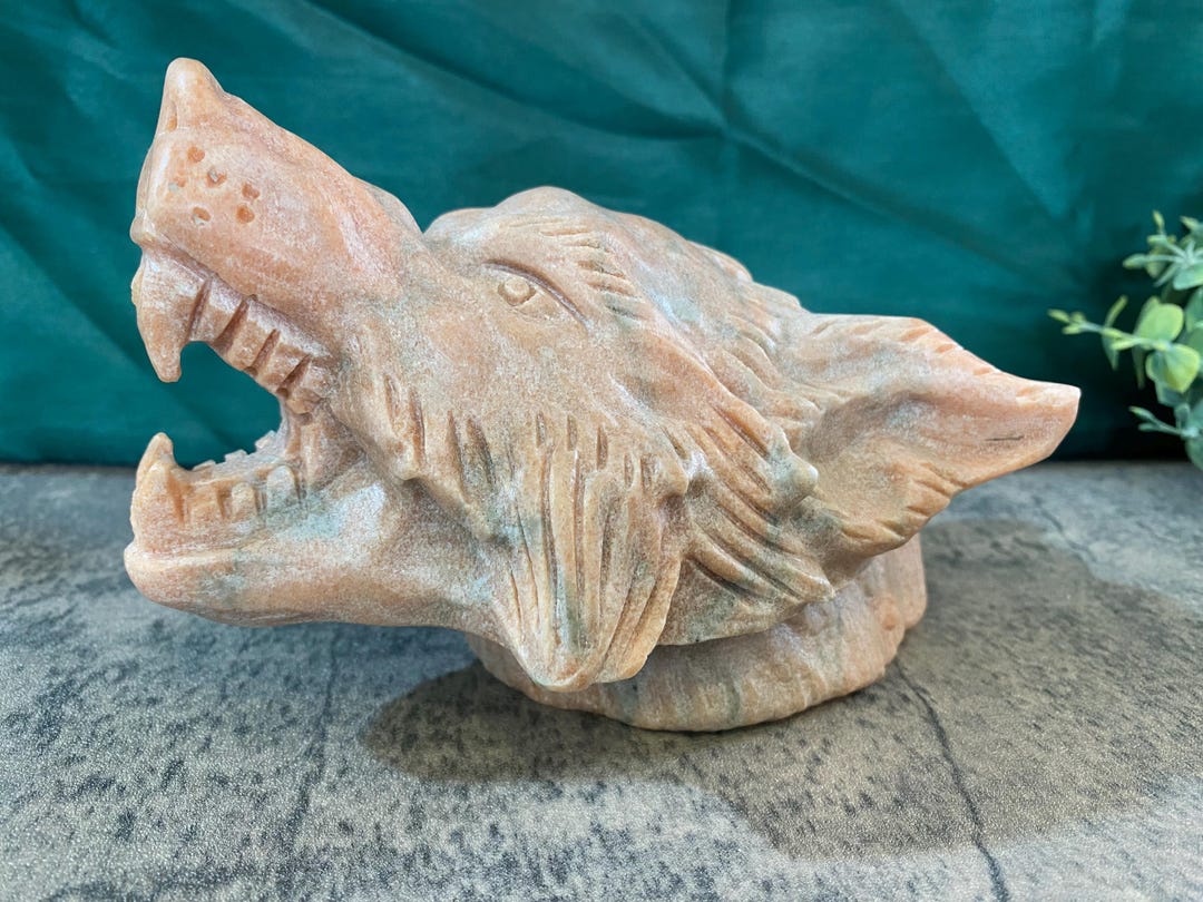 Handmade Yellow Jade Crystal Wolf Head: Carved Animal Sculpture (170mm ...