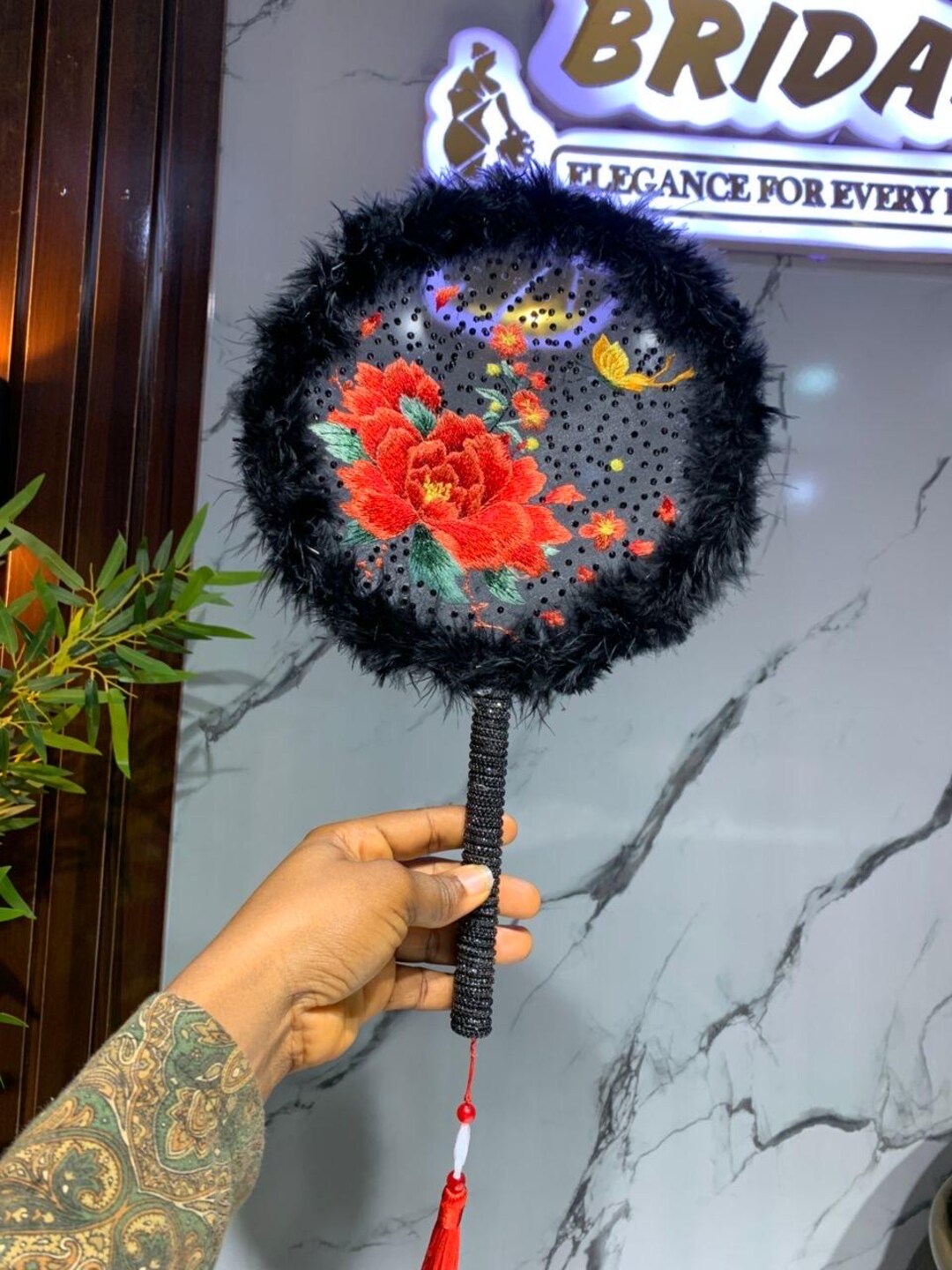African Wedding Hand Fan: Asoebi, Igbo & Yoruba Traditions - Etsy