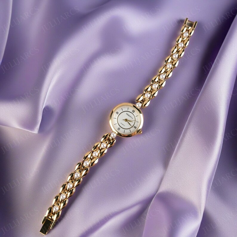 Gold Women Watch, Small Face Watch, Vintage Style Watches, Small Wrist Watch, Vintage Womens ...