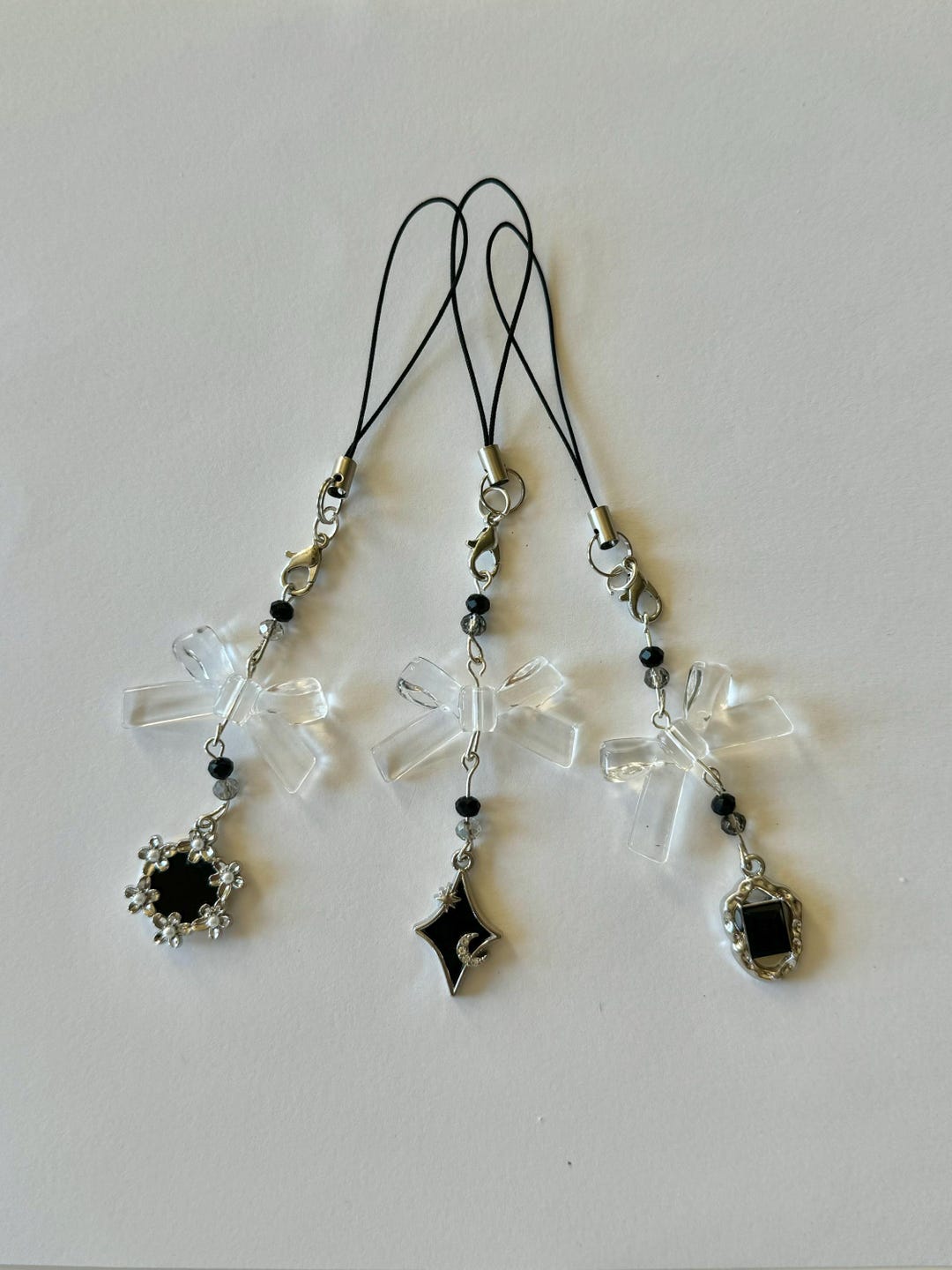 Emo Black Circle Oval Star Y2k Phone Charm/keychain (black, Grey, and ...