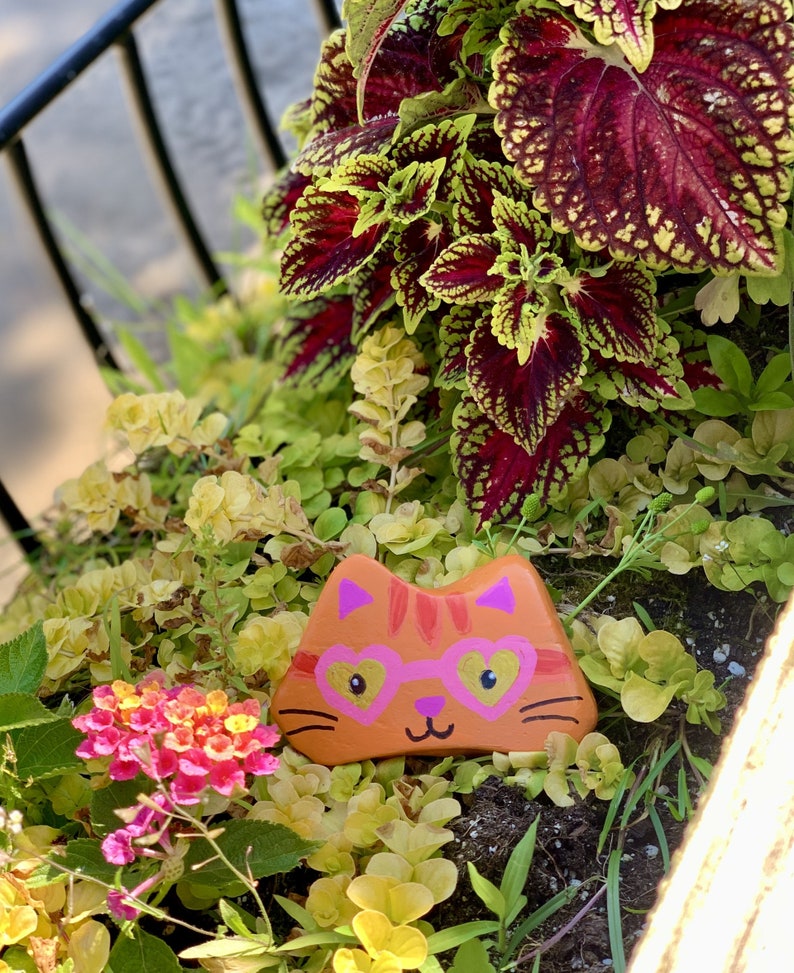 Cool Cat Hand Painted Natural Stone Orange Tabby Kitten Home Decor ...