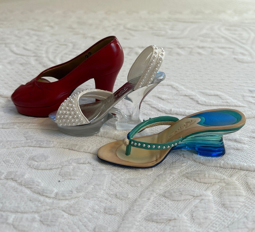 Miniature Shoe . Just the Right Shoe by Raine . Lot of 3 . Water ...