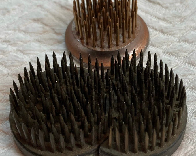 Ikebana Flower Frogs . Interlocking Frogs . Iron Flower Frogs . Lot of ...