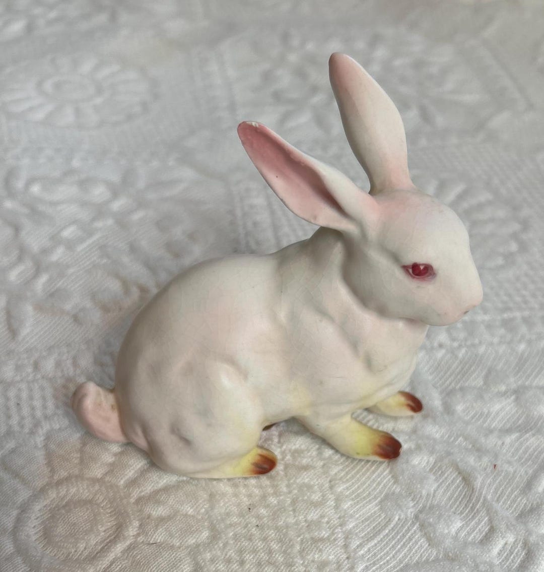 Rabbit Figurine . Porcelain Rabbit Figurine . Vintage Easter Bunny ...