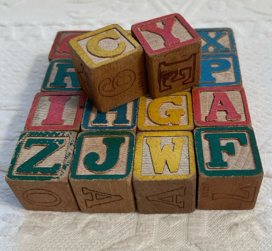 Vintage Alphabet Cubes . 40s Wood Letters . Lot of 18 . Japan ...