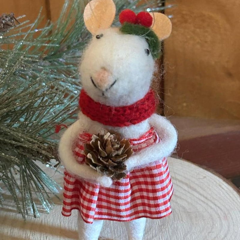 Needle Felted Lady Dolls - Etsy