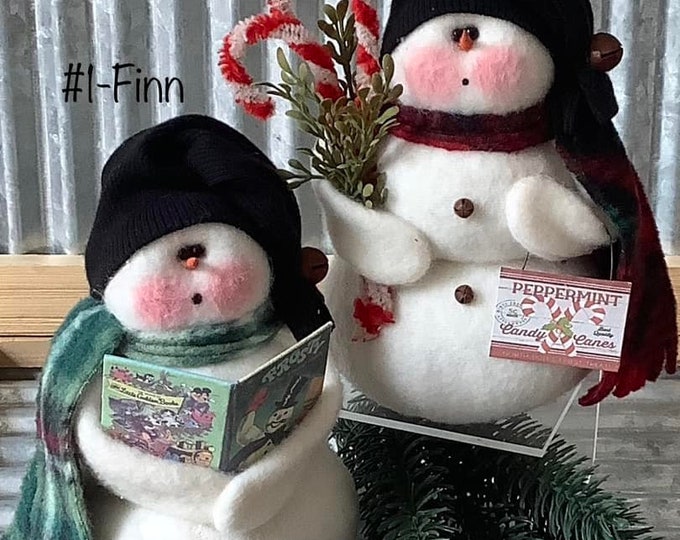 Primitive Country Snowman on a Rusty Lid-rustic Winter Christmas Decor ...
