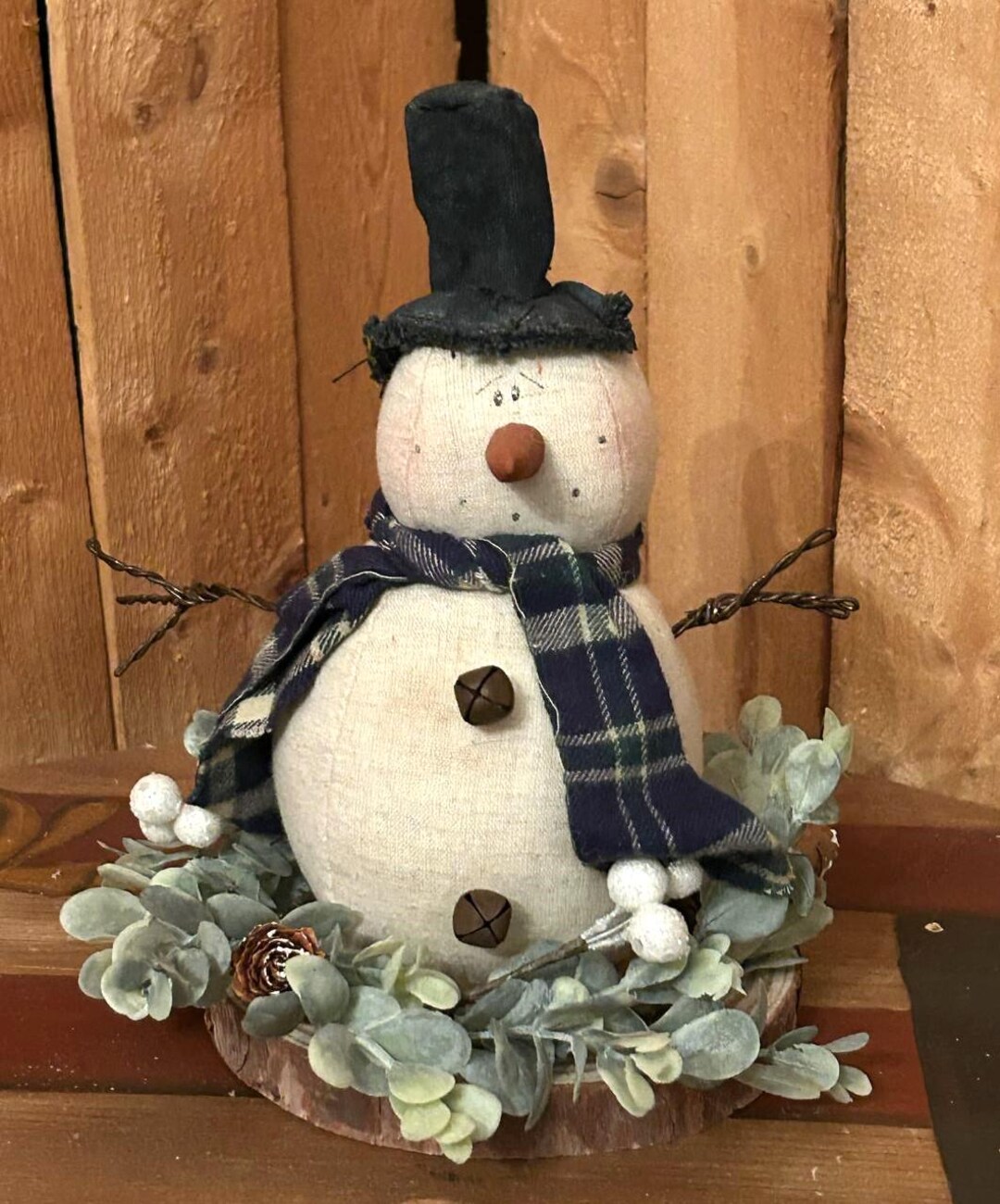 Primitive Country Snowman on Wood Slice - Winter Christmas Decor, Snow ...