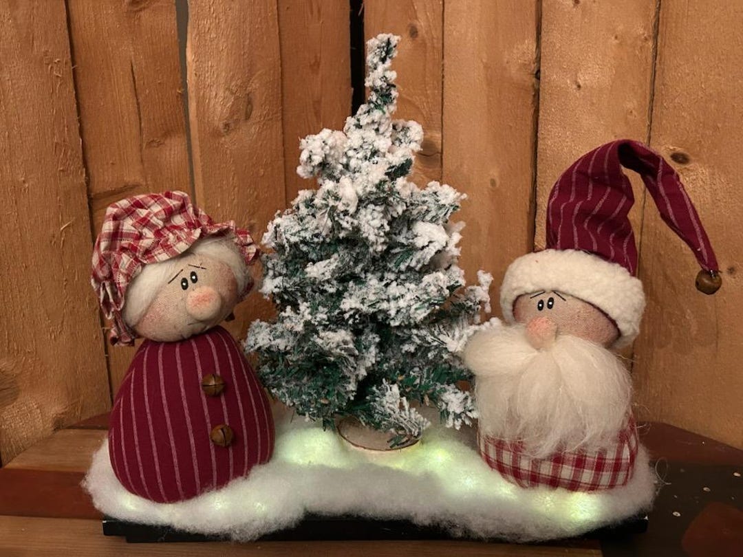 Primitive Country Santa and Mrs Claus on Tray Rustic Winter Christmas ...