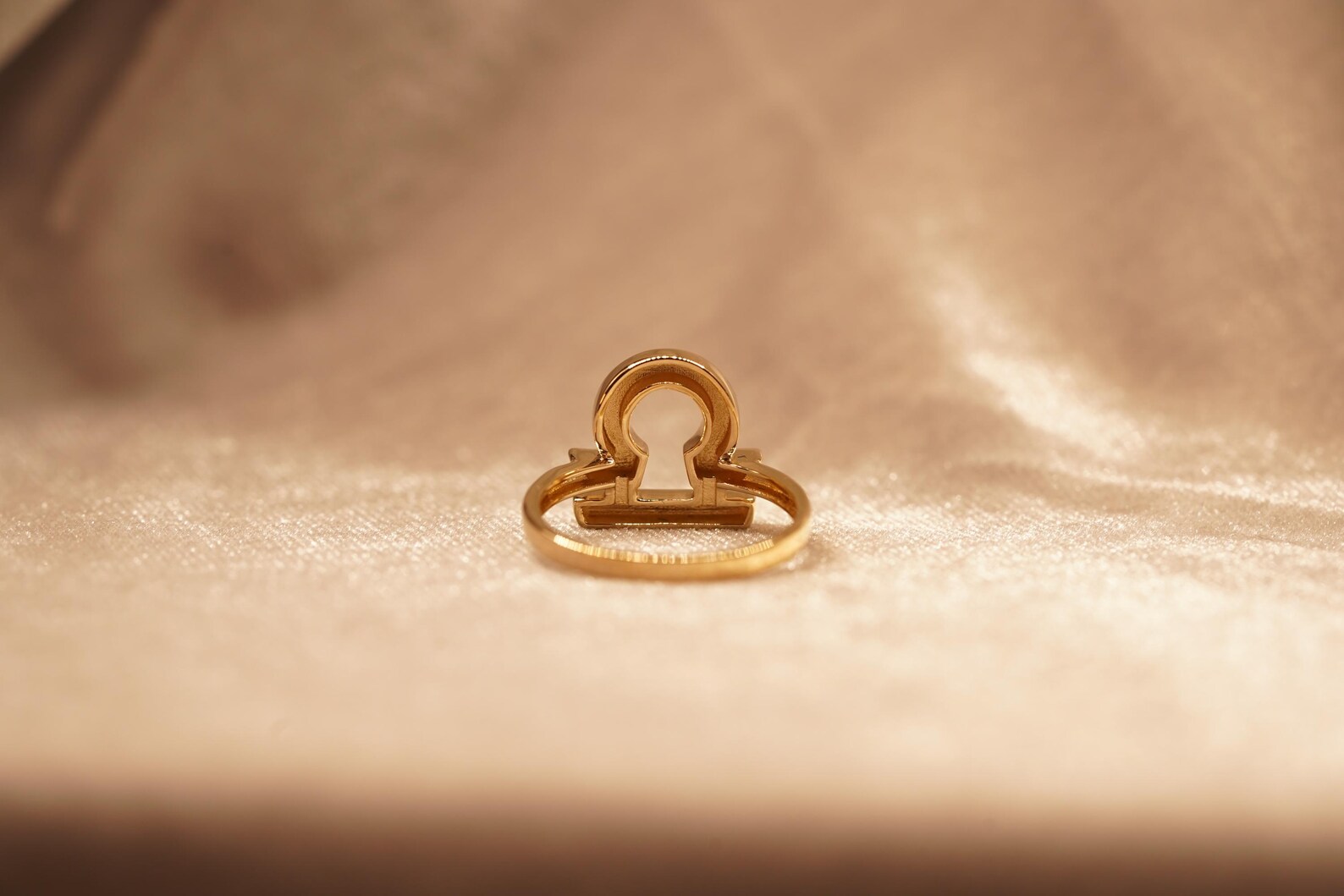 14K Gold Libra Ring - Etsy