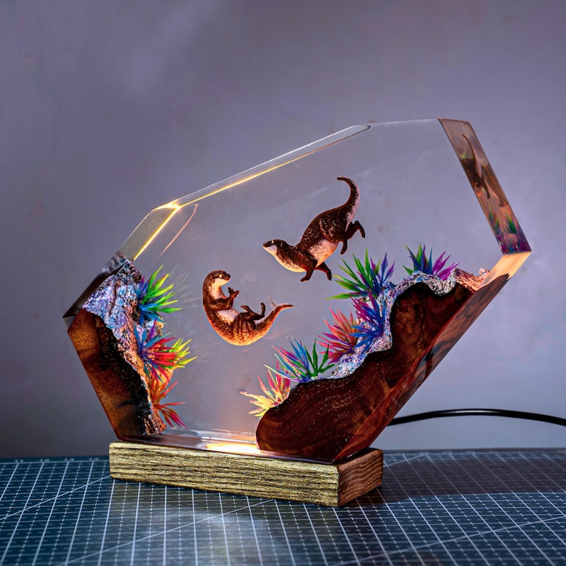 Axolotl Aquarium Resin Lamp: Handmade RGB Night Light – Pet Lover Gift ...