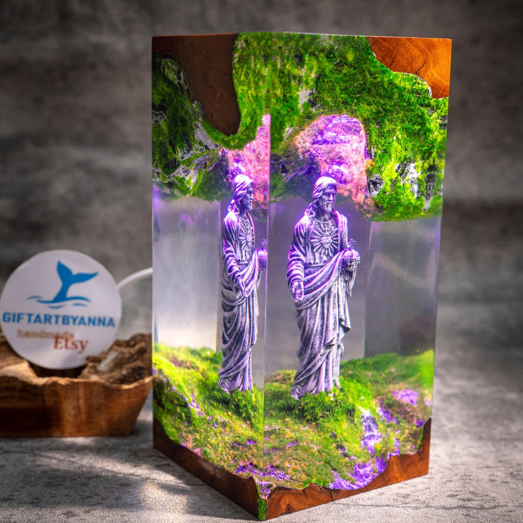Jesus Christ Resin Lamp – Handcrafted 3D Religious Light for Prayer ...