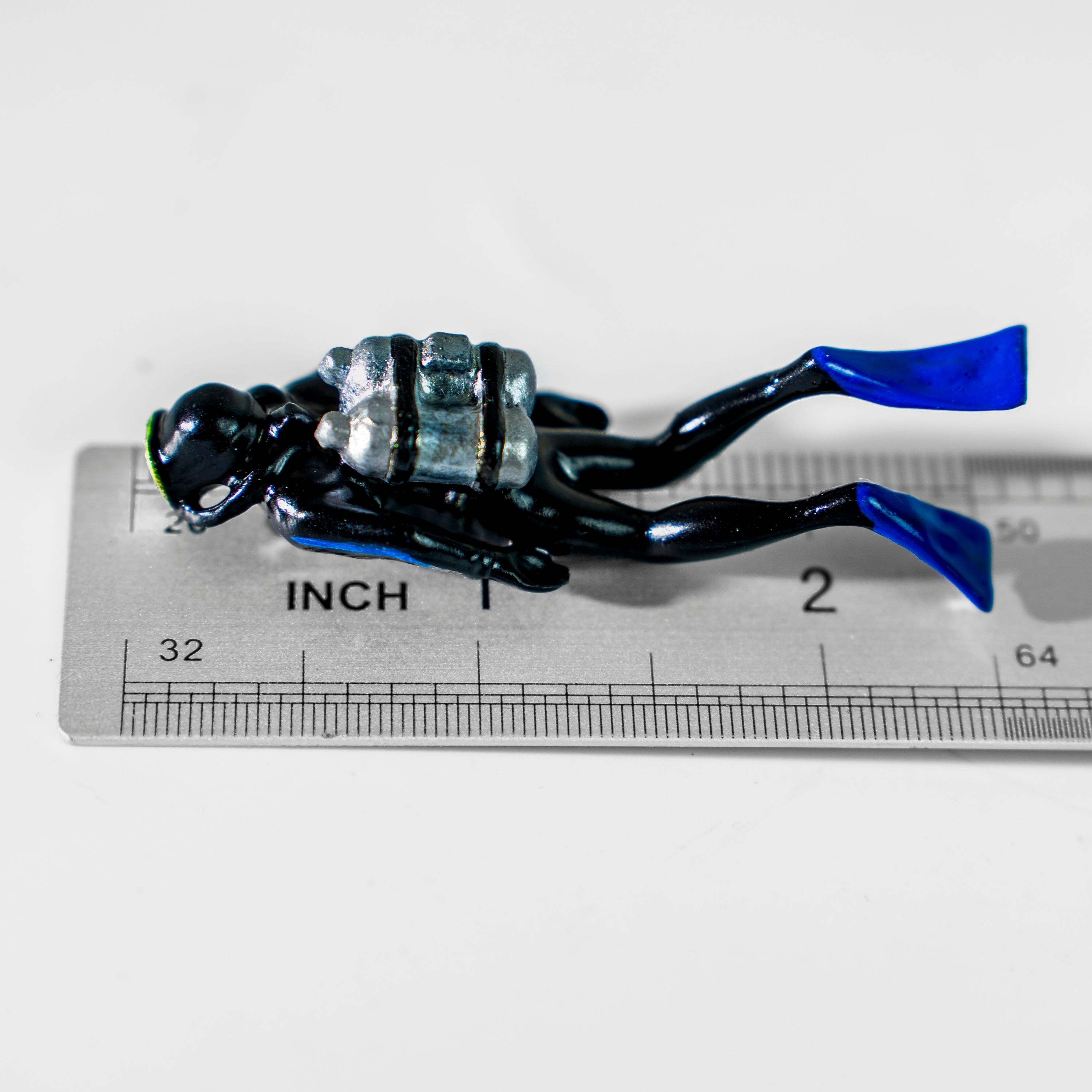 Hand-painted Scuba Diver Miniature: Ocean Terrarium Figurine (48mm/65mm ...