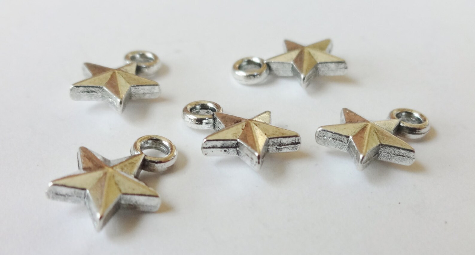 25 Charms Star Charm 3D 11x8x3mm Hole 2mm Item:b22 | Etsy