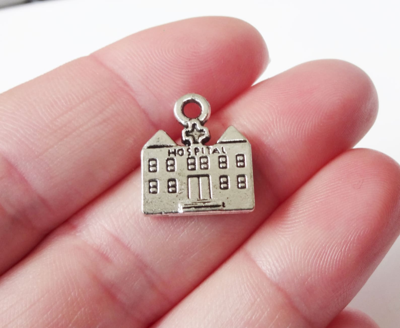 50 Bulk Hospital Nurse Doctor Medical Charms 16x14x2mm | Etsy