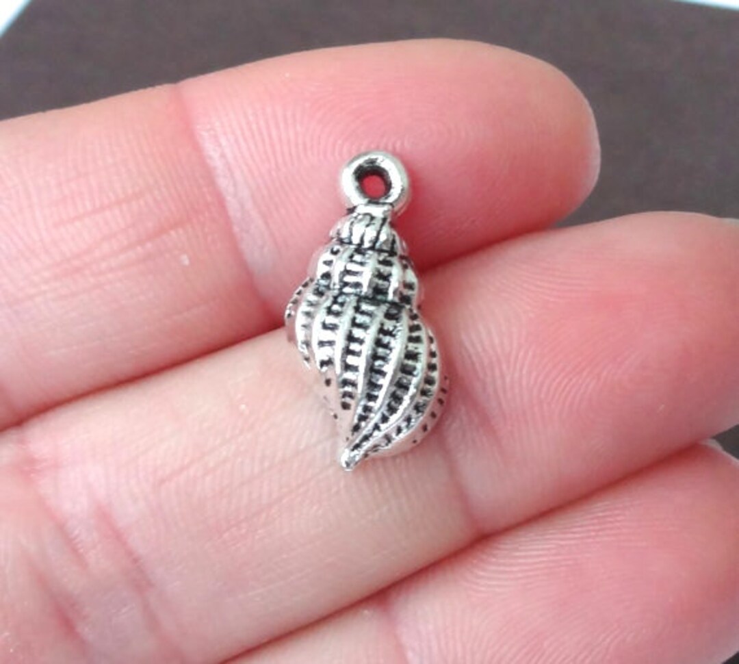 50 Charms, Shell Charms 8x19x4mm ITEM:AM13 - Etsy