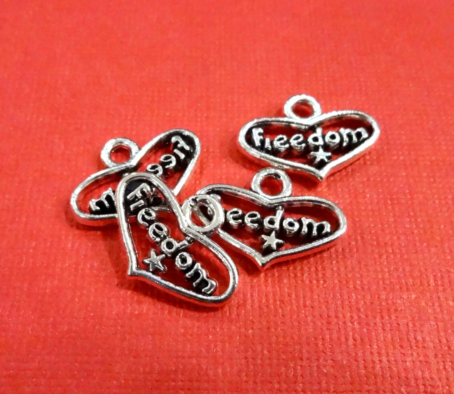 50 BULK freedom Heart Antique Silver Message - Etsy