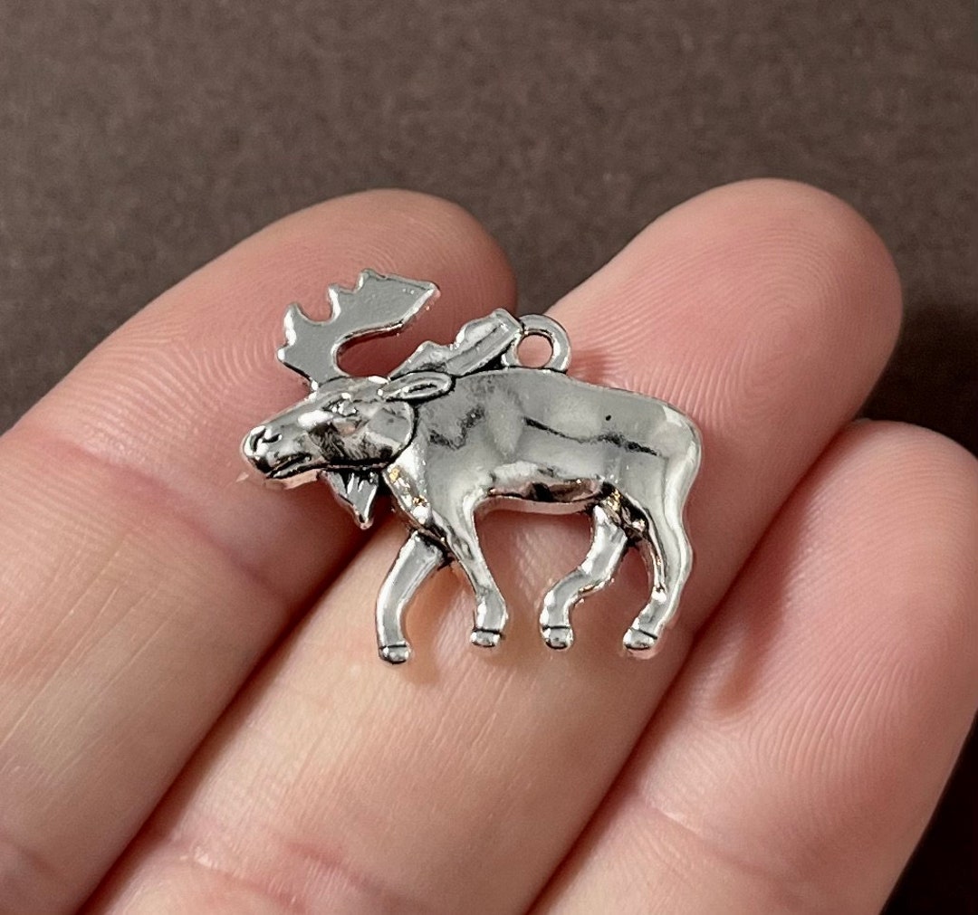 10 Charms, Moose Charm 20.5x23x2.5mm, Hole 1.4mm Item:p19 - Etsy