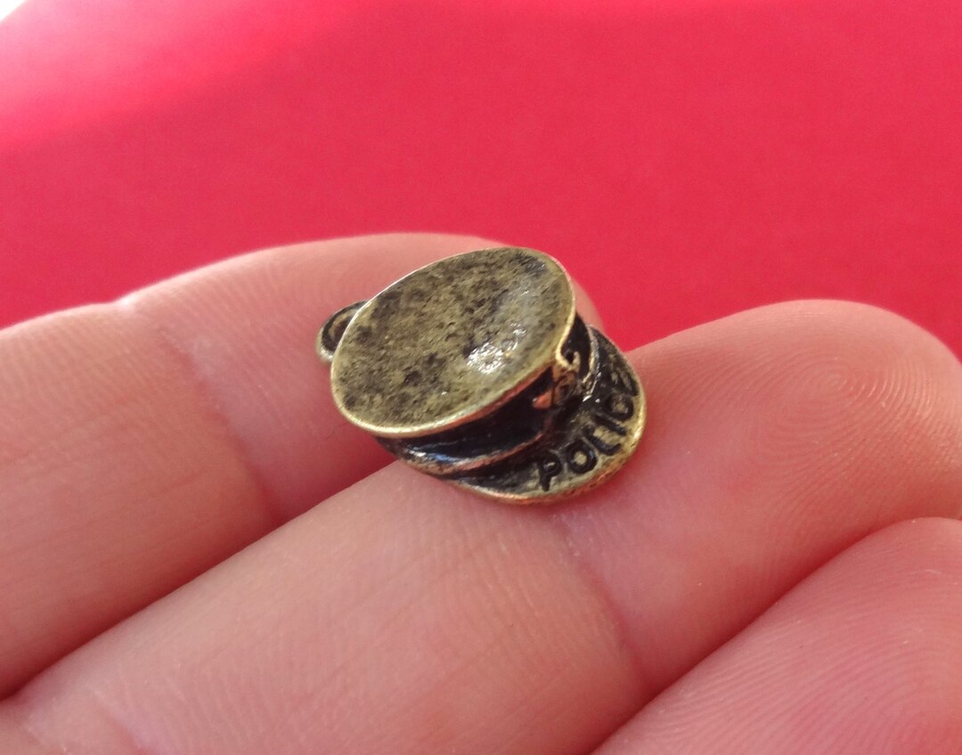10 Charms, Police Department Hat Charm 17.5x12x6mm, Hole 1.5mm ITEM:F19 ...