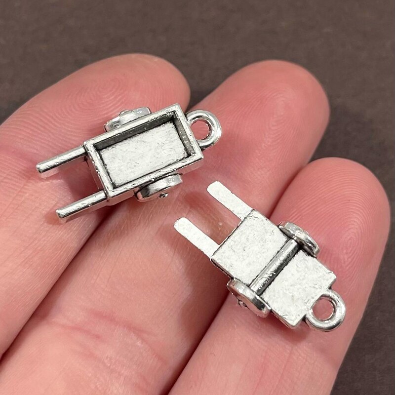 Antique Metal Cart Wheel - Etsy