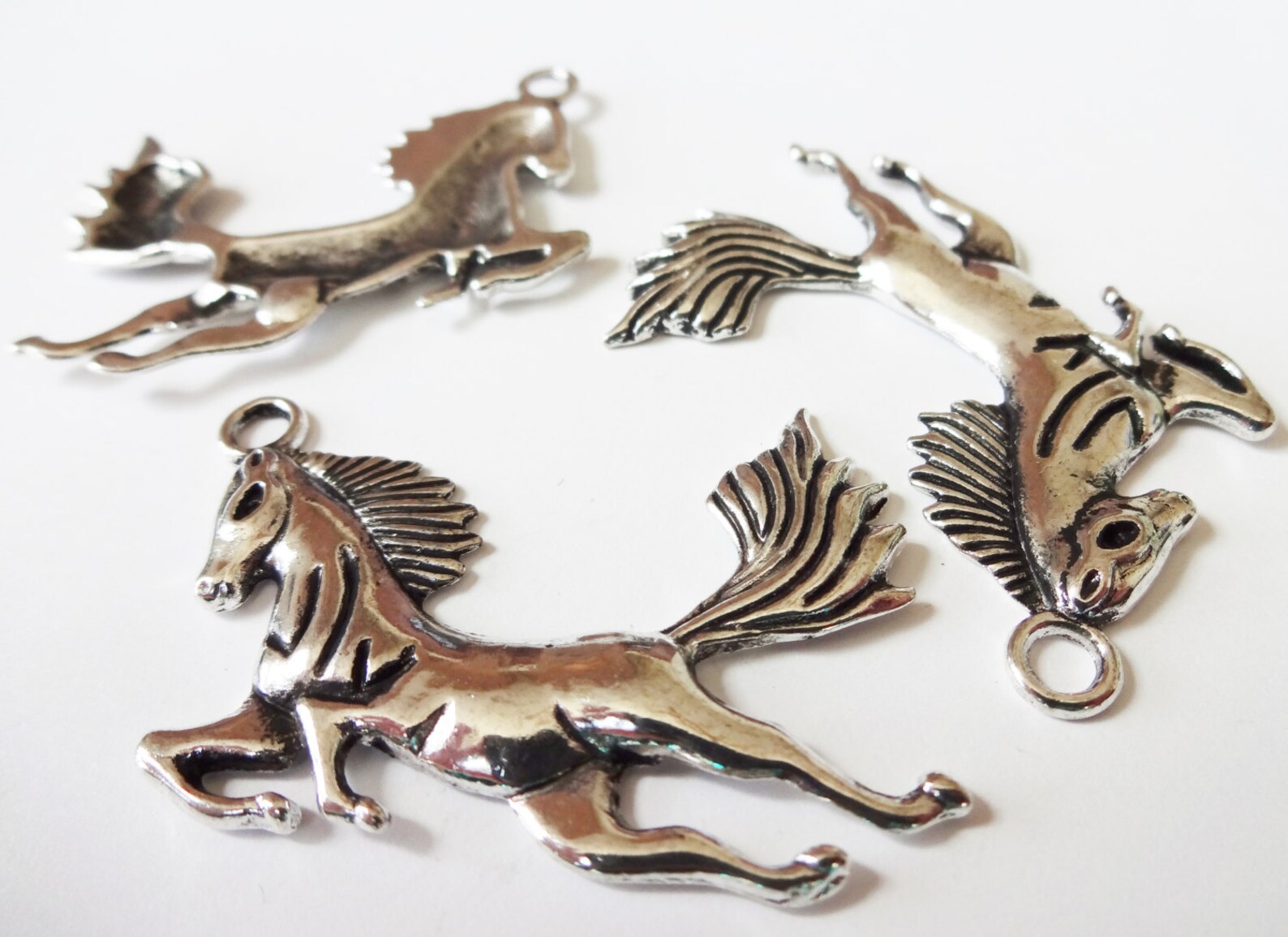 5 Charms, Mustang, Horse, Pendants 45x34.5x4mm ITEM:AF6 - Etsy