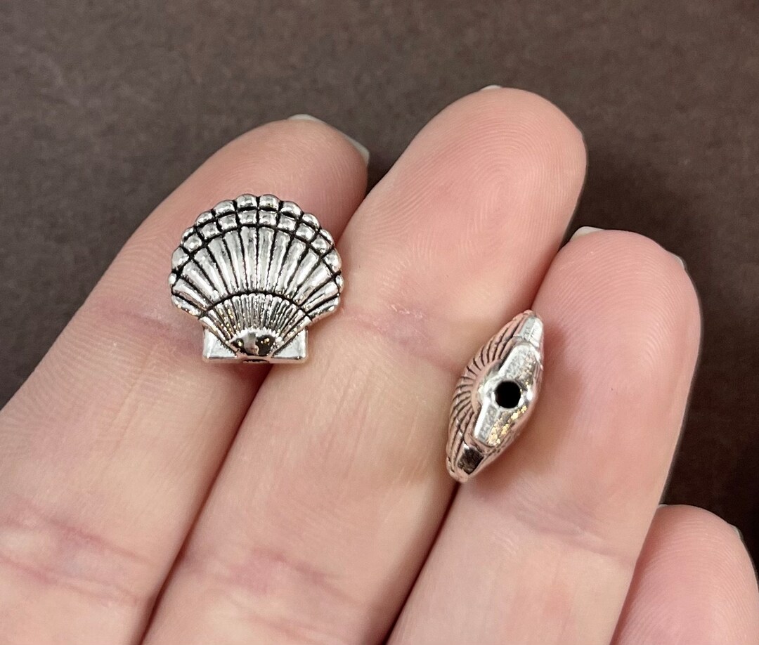 10 Beads, Shell, Clam, Beach, Ocean, Spacer, Bead, 10x10x3mm Hole 1mm ...