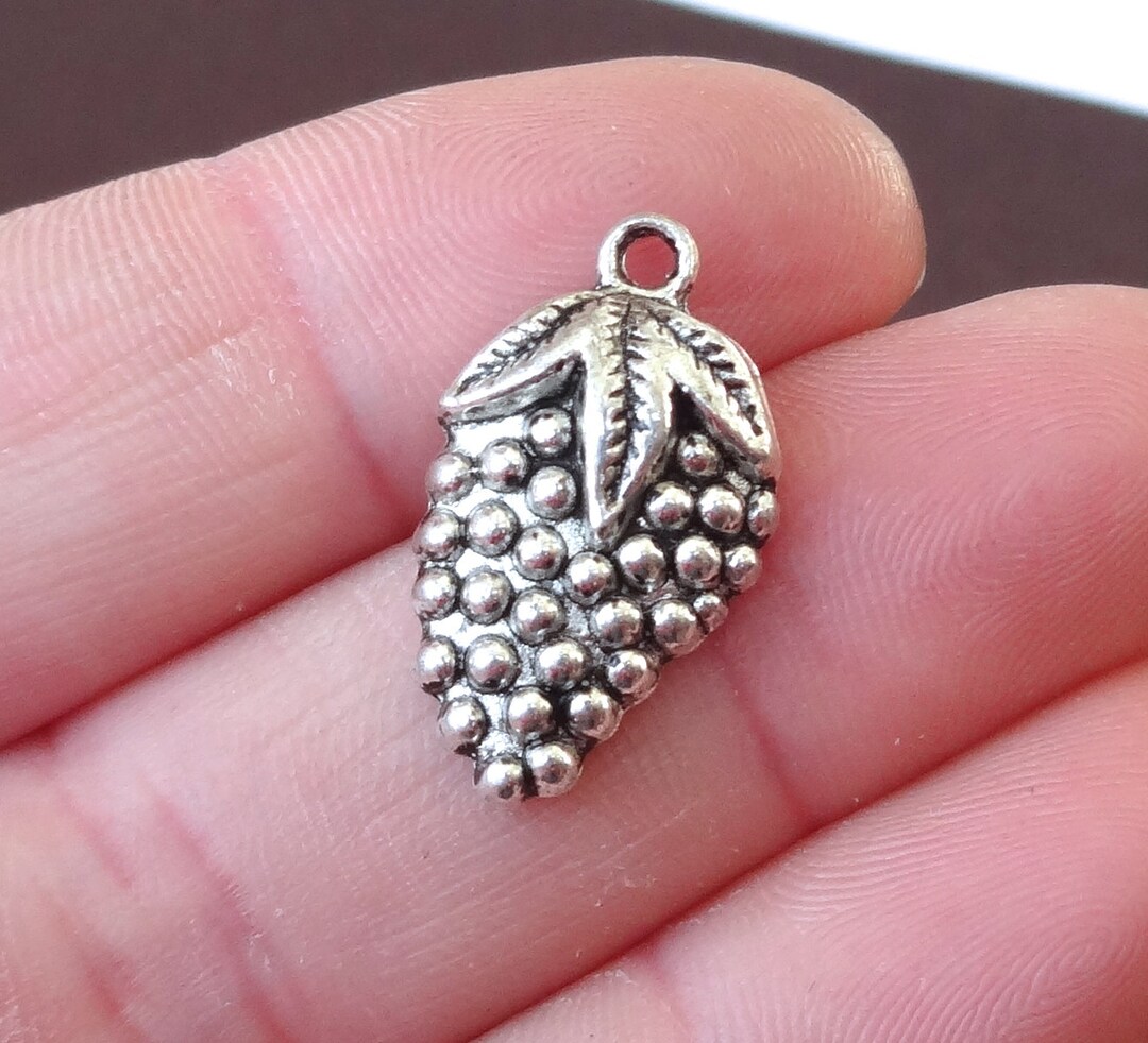 10 Grape Charms 13x22x4.5mm ITEM:U14 - Etsy
