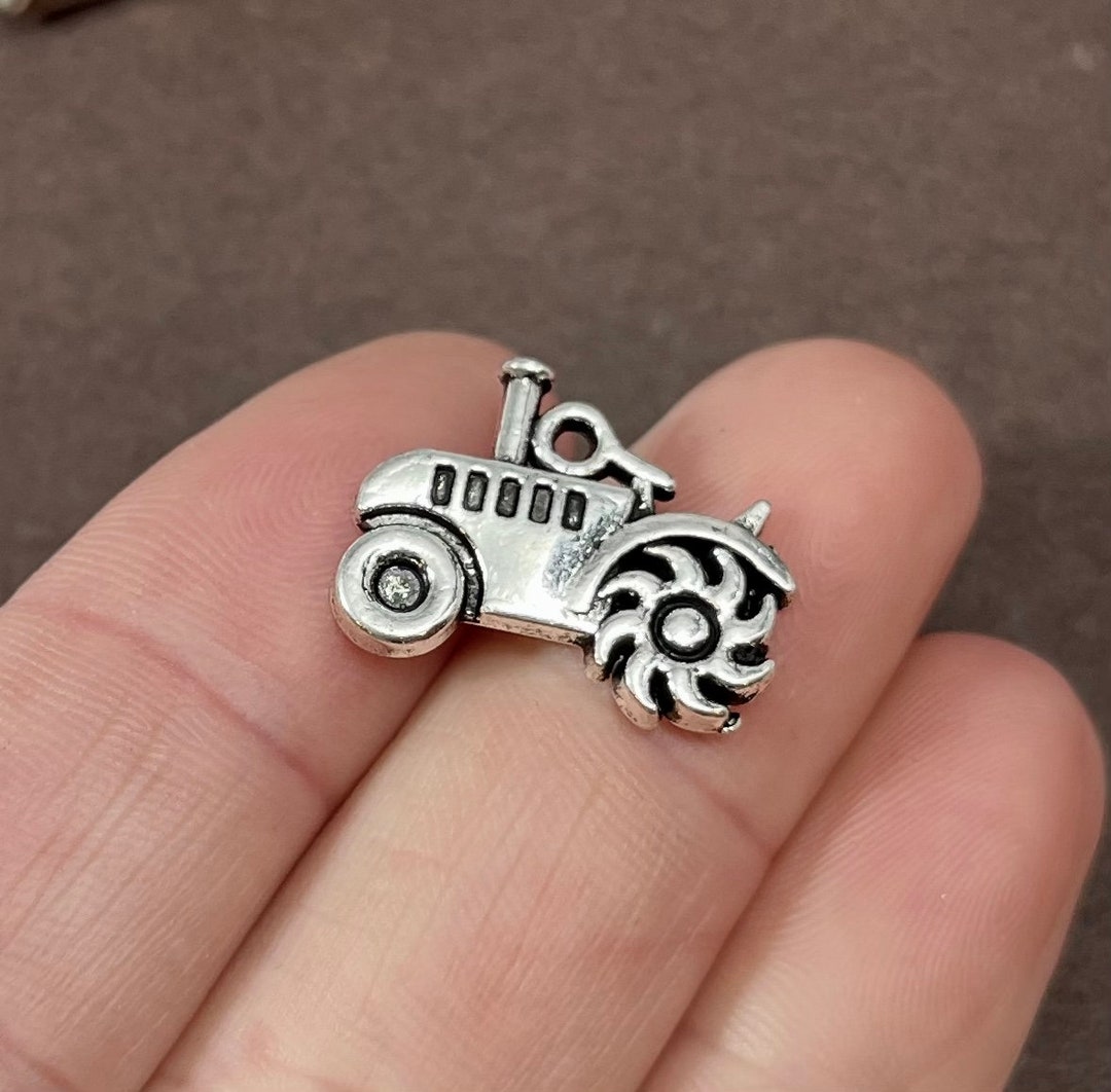 10 Charms, Tractor Charm 20x15x2mm ITEM:BN24 - Etsy