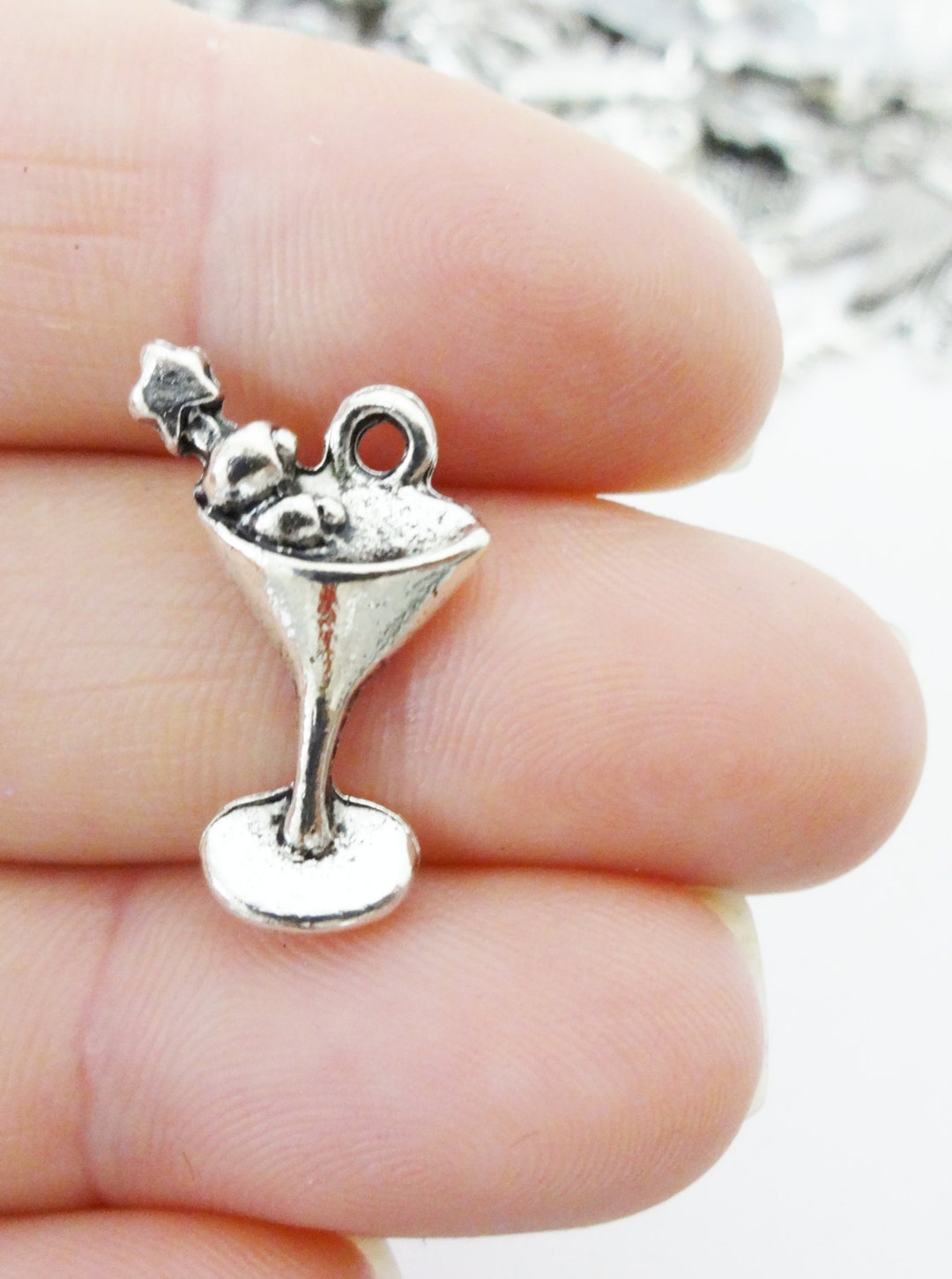 10, Olive Martini, Cocktail, Charms puffed 22x12x4mm ITEM:T13 - Etsy