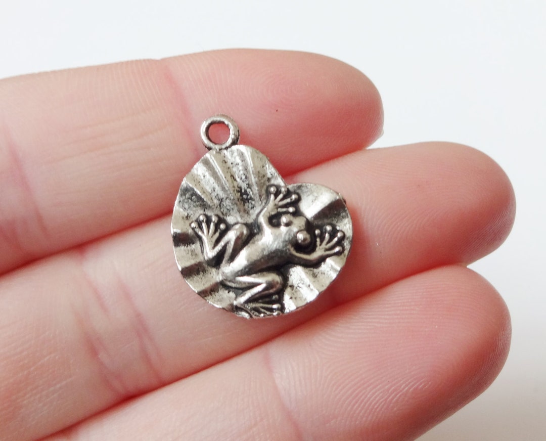 10 Charms, Frog, Lily Pad, Charm 21x18mm ITEM:AD7 - Etsy