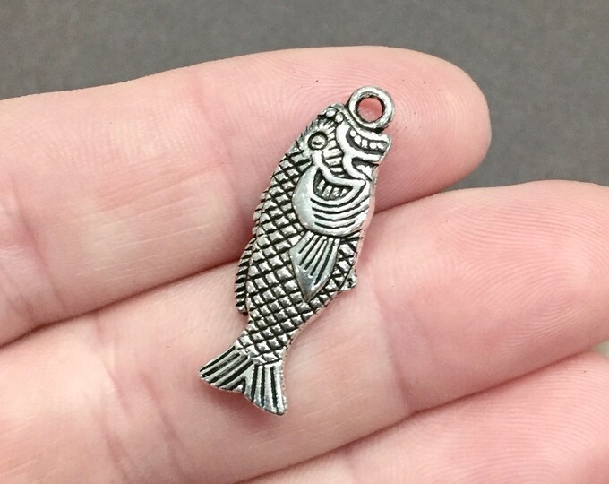 50 Charms, Fish, Bass, Fishing, Camping, 28x11x3mm Hole 1.5mm ITEM:BZ22 ...
