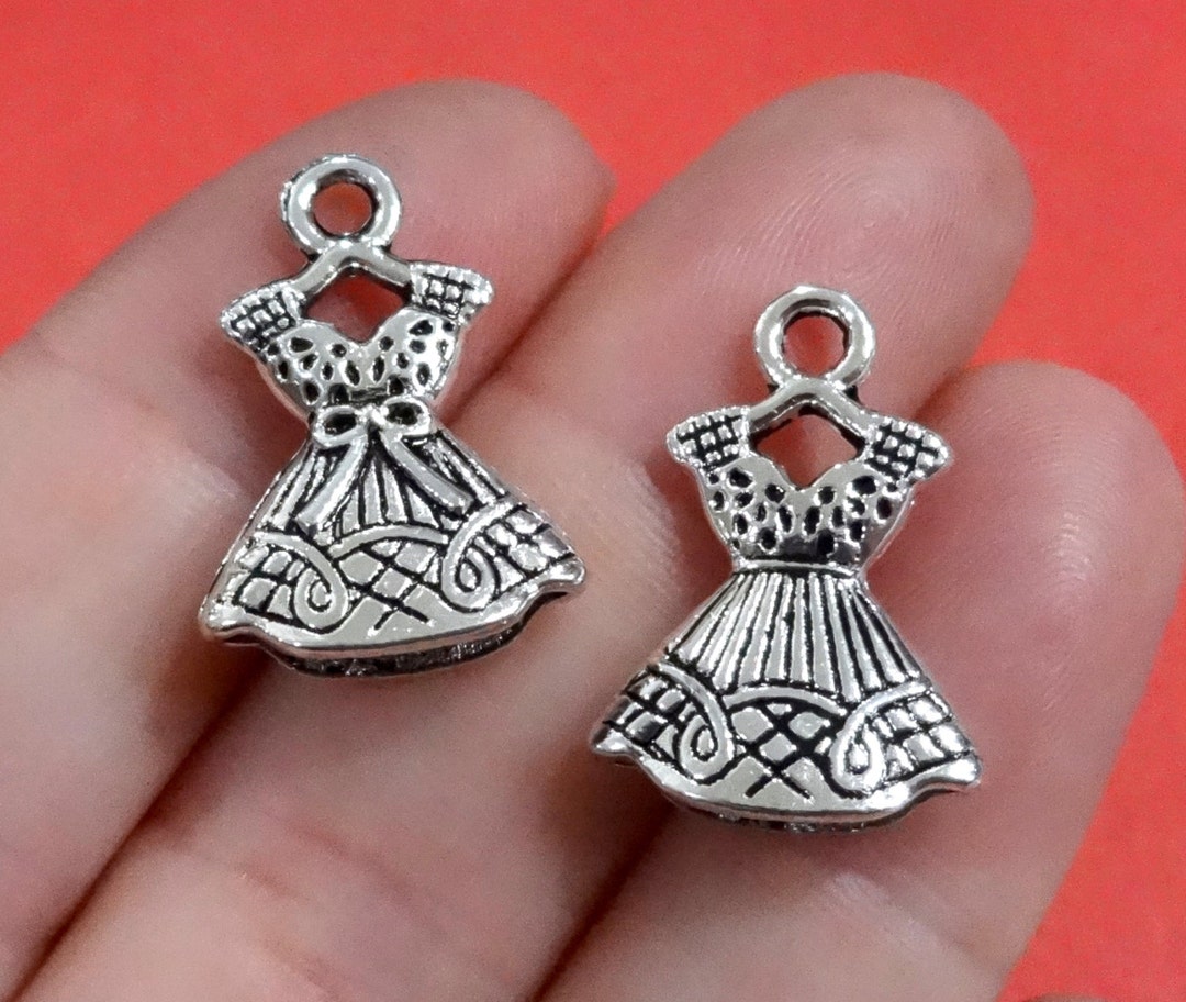 10 Charms, Dress, Clothing, Gown, Princess Charm (3D) 22x15x5.5mm, Hole ...