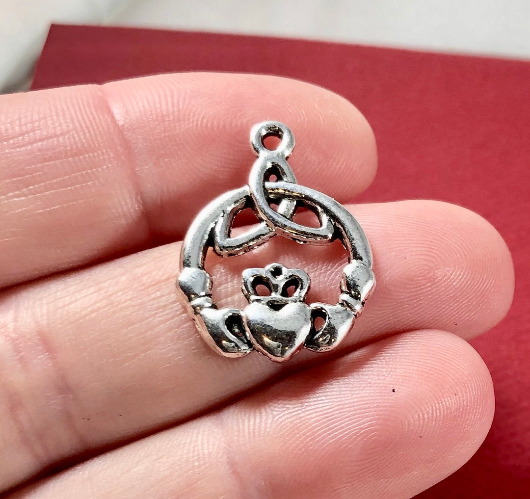 10 Irish Claddagh Celtic Knot Charms 24x18x2.3mm Hole: - Etsy