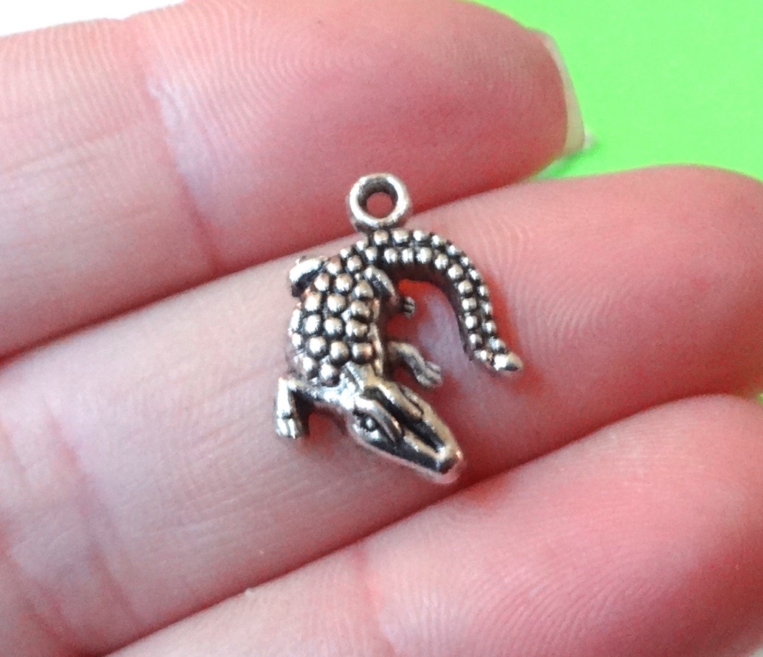 50 Charms, Gator, Alligator, Crocodile, Charm 13x16x3mm, Hole Approx. 1 ...