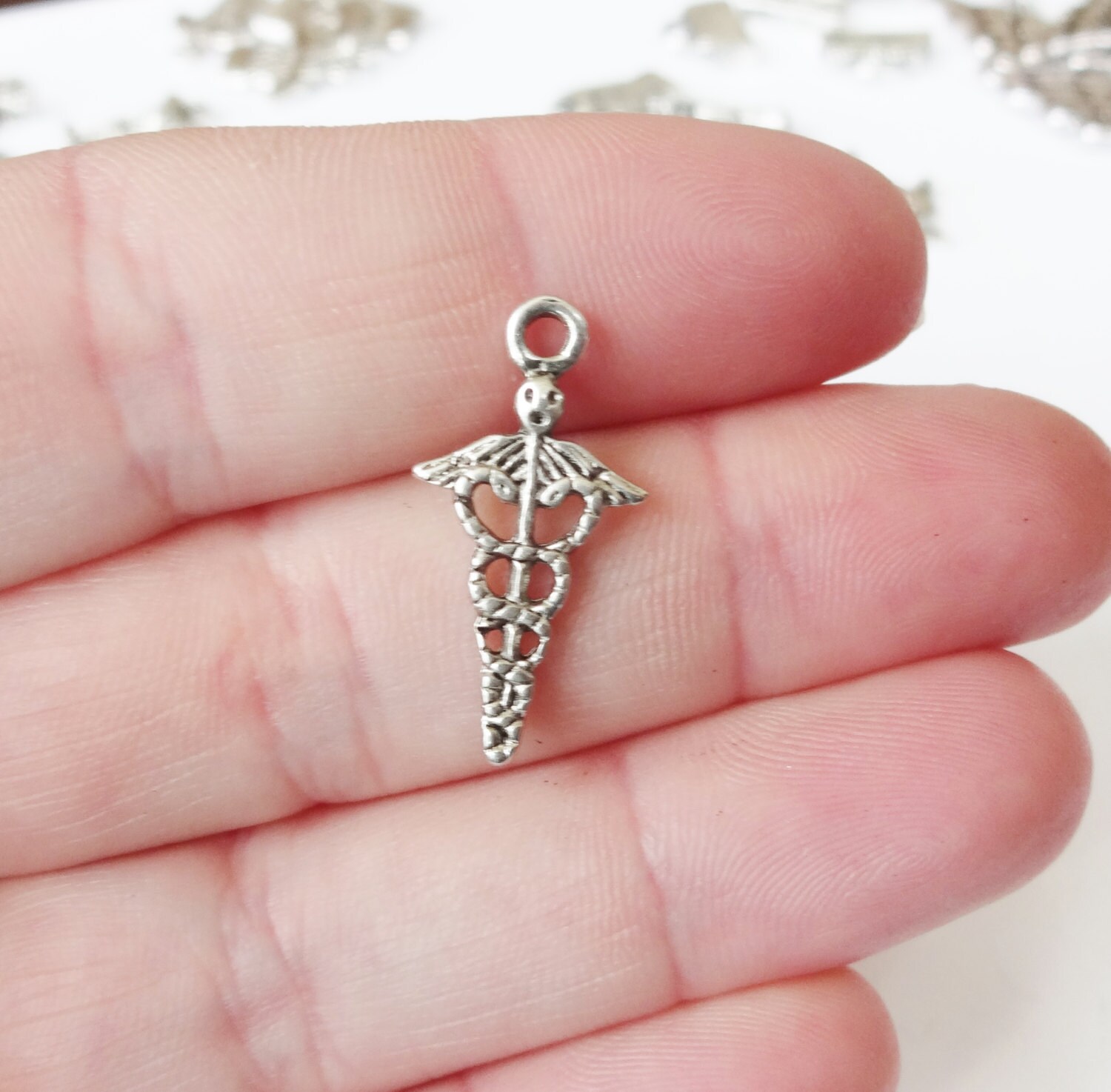 10 Charms Caduceus symbol of Medicine Medical | Etsy