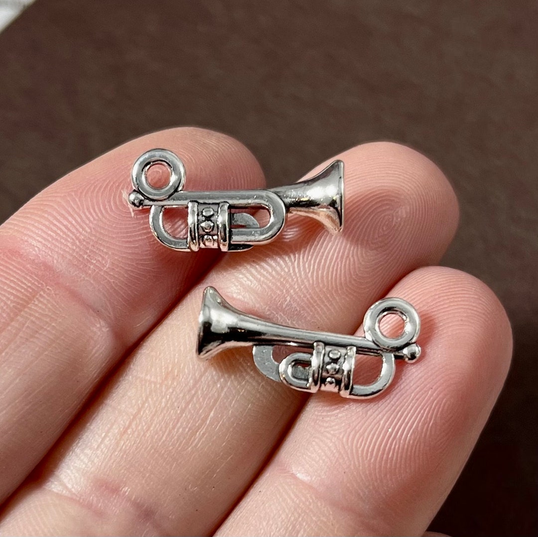 50 Charms, Trumpet, Instrument, Band, Charm 19x9x5mm, Hole 2mm ITEM ...