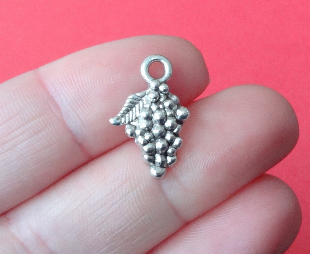 10 Charms, Grape Cluster Charm 12x18mm ITEM:T3 - Etsy