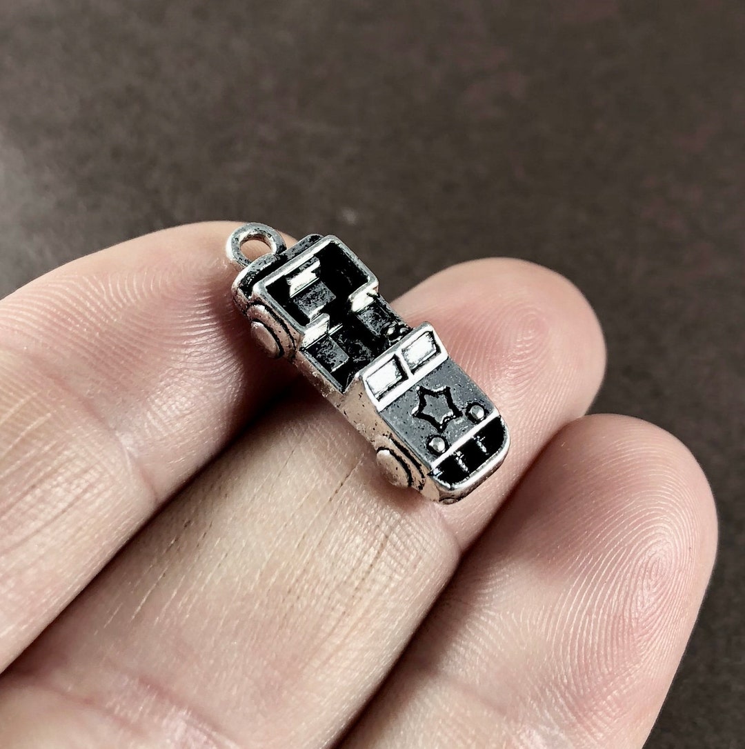 10 Charms, Jeep, Army, Military Vehicle (3D) Star Charms 9x23mm ITEM:W2 ...