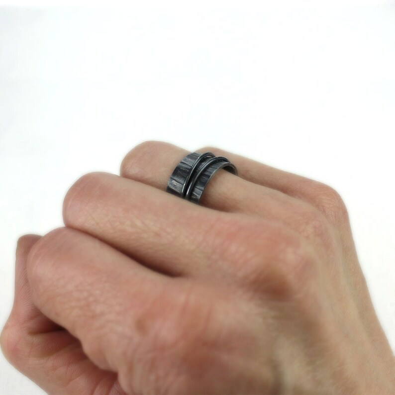 Black Spinner Ring Hammered Silver Meditation Ring Darkly - Etsy