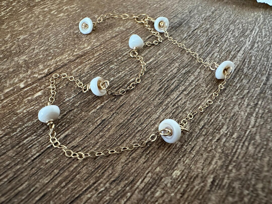 Hawaiian Puka Shell Ankle Bracelet: 14k Gold Filled - Etsy