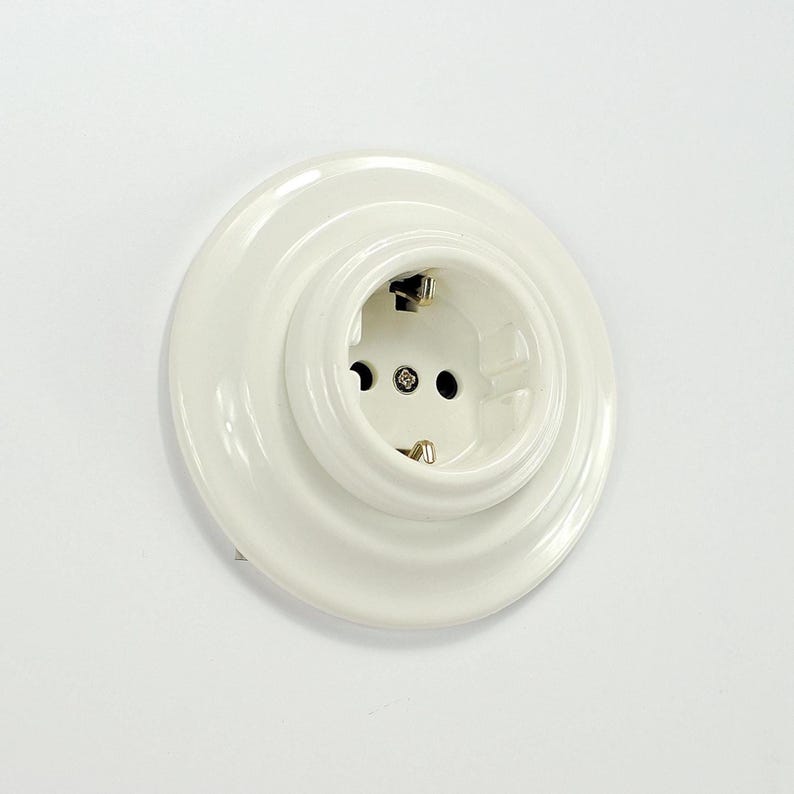 Retro Ceramic Schuko Socket Type F – Porcelain Wall Outlet, EU Ø60 ...