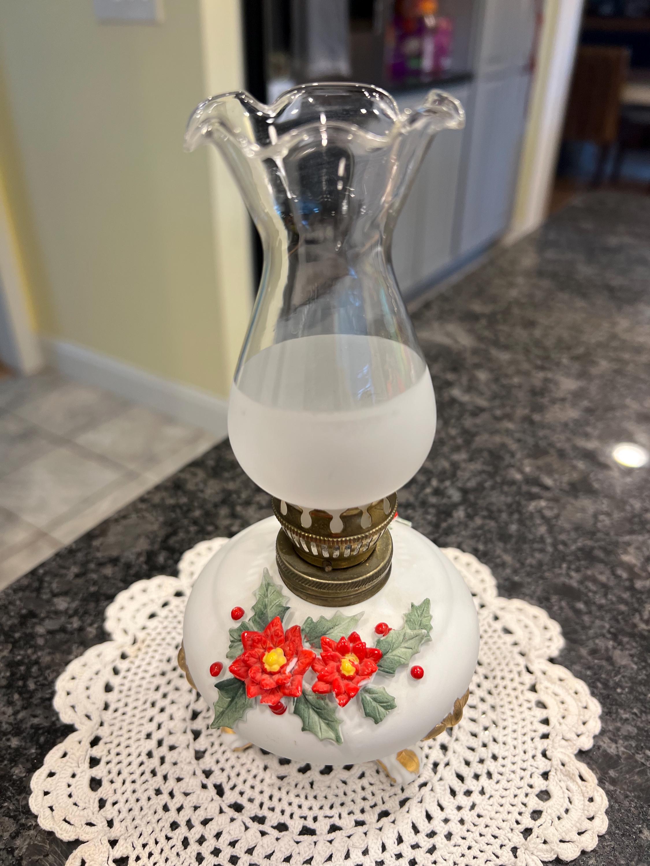 Vintage Lefton Mini Christmas Holly Poinsettia Oil Lantern Footed Lamp ...
