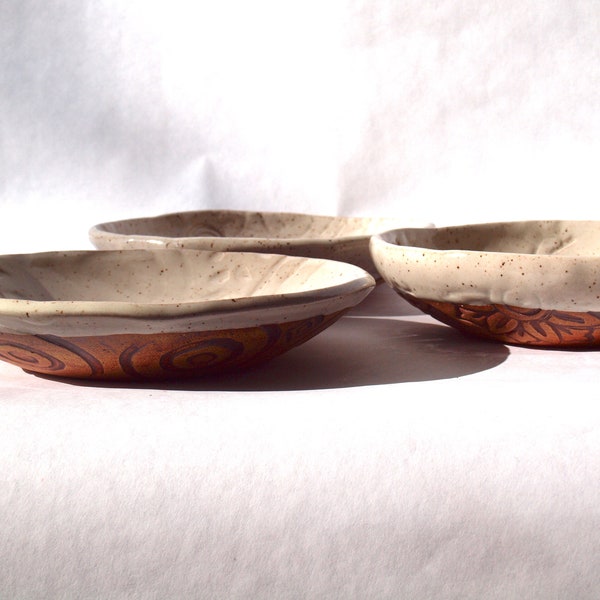 Shallow Bowls - Etsy
