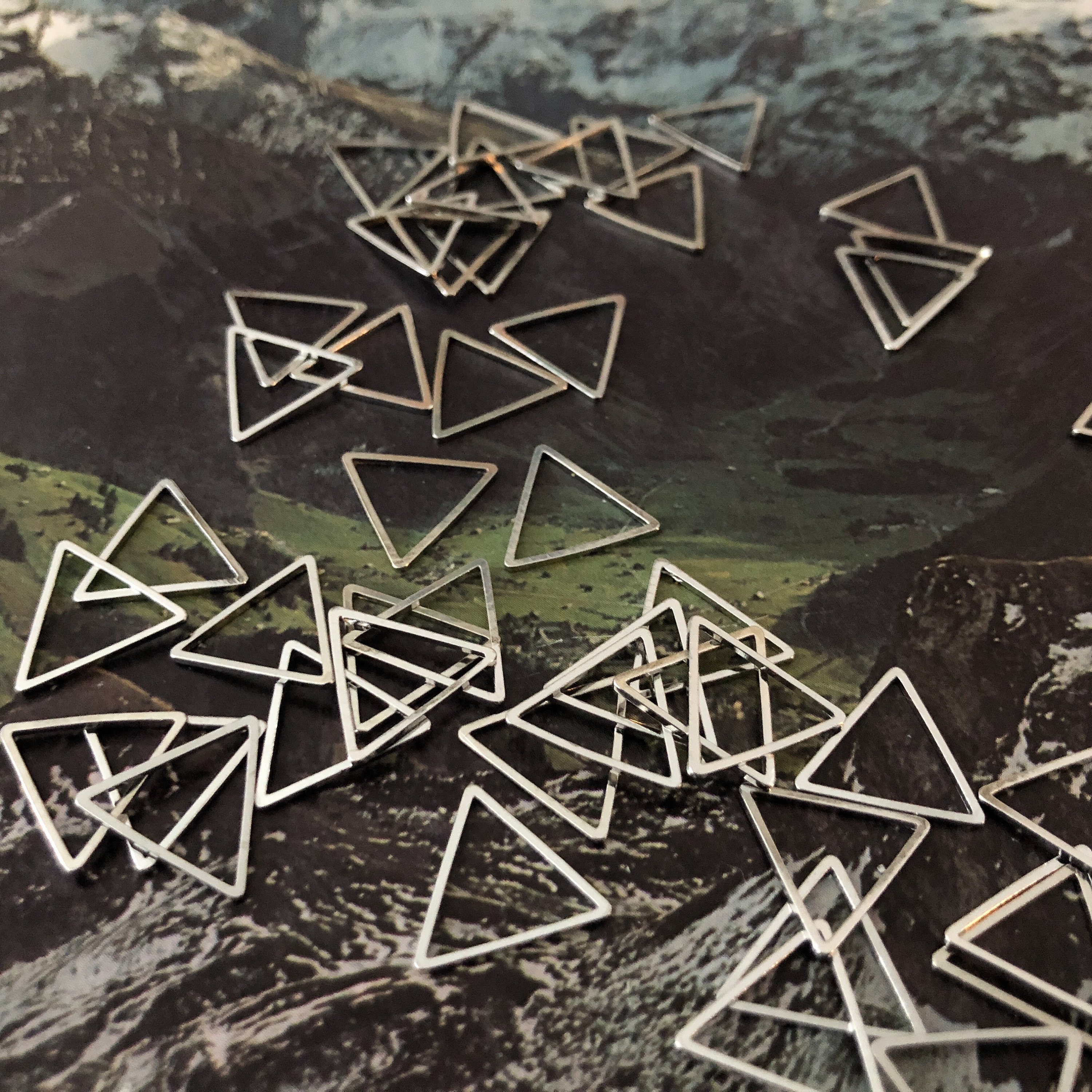 Small Silver Triangle Links | Triangle Connector Linking Rings | Silver ...