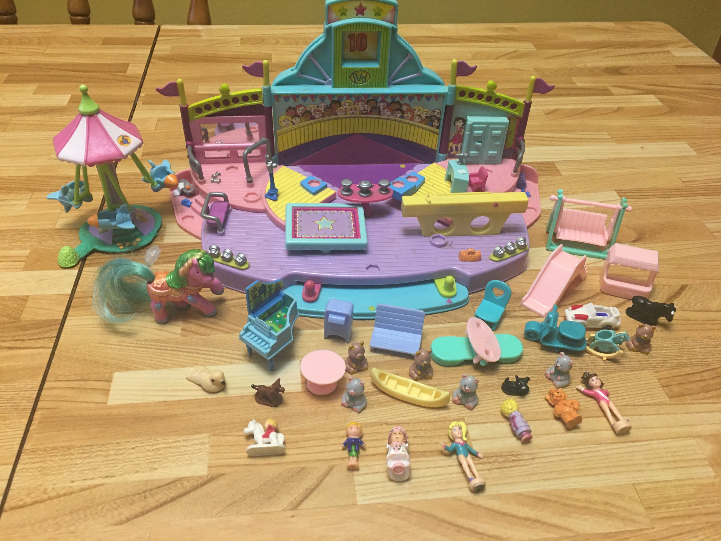 Polly Pocket Gymnastics