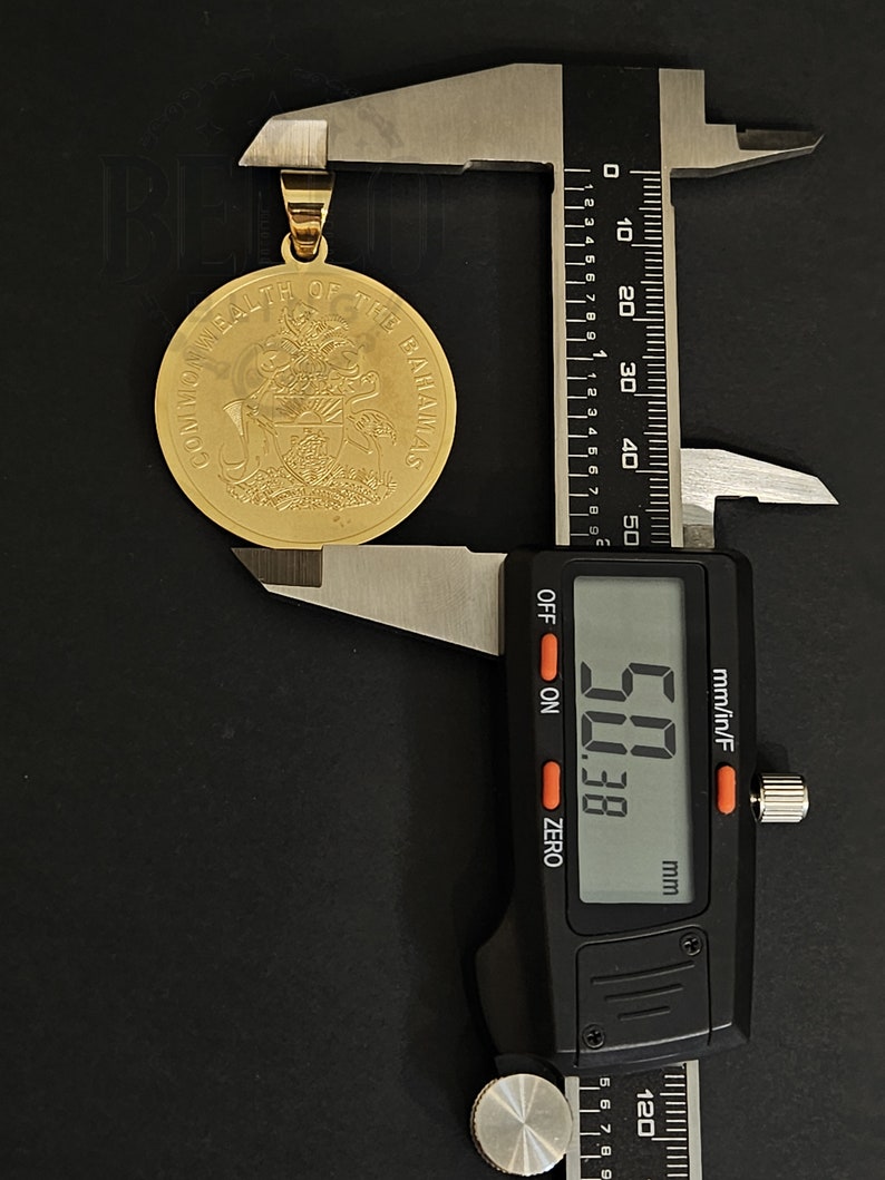 Gold Bahamas Coin Pendant Necklace Commonwealth of the Bahamas ...